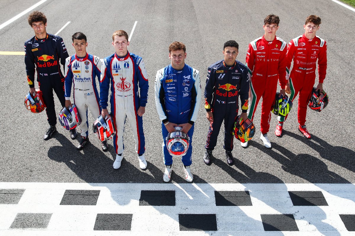 The FIA Formula 3 Title Contenders Guide To Their Seven way Showdown The FIA Formula 3 Title Contenders Guide To Their Seven way Showdown