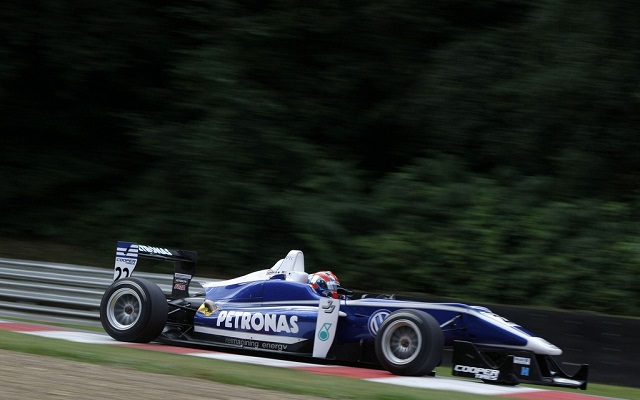 Jazeman Jaafar tops qualifying at Brands - Formula Scout