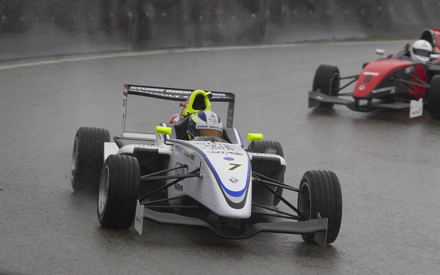 2013 Formula Renault 1.6 season review - Formula Scout