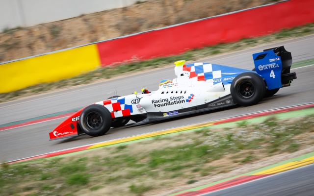 Rowland on top in final FR3.5 test session of 2014 - Formula Scout