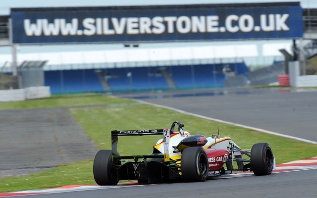 Tereshchenko triumphs in superb Sunday race at Silverstone - Formula Scout