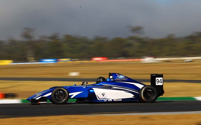 Lloyd passes Randle off the line to triumph in Australian F4 - Formula ...