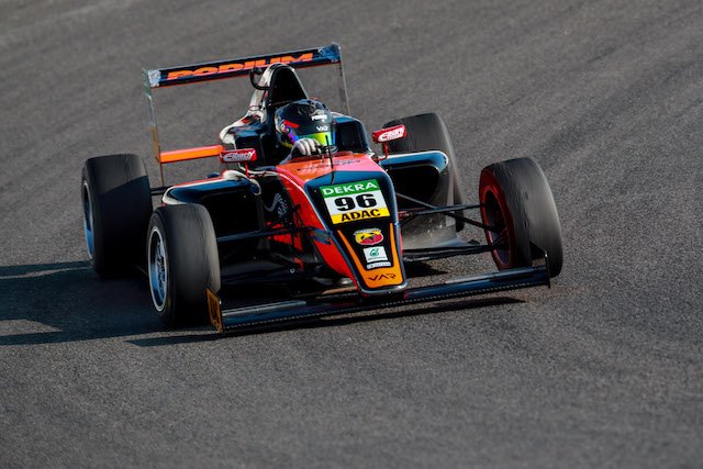 Joey Mawson controls opening ADAC F4 race at Zandvoort - Formula Scout