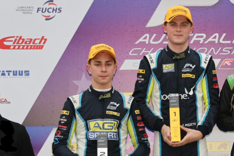 Piszcyk dominates Australian F4 round two at The Bend Motorsport Park ...