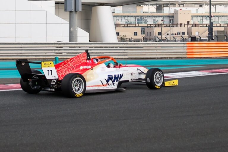 Reno Francot gets his first F4 Middle East win in Abu Dhabi - Formula Scout