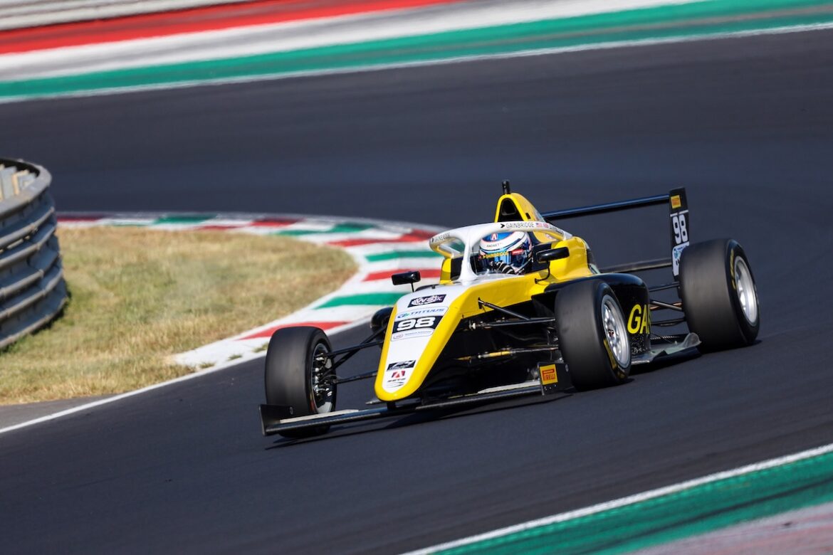 Wheldon wins after Bondarev spins in first Monza Italian F4 encounter ...