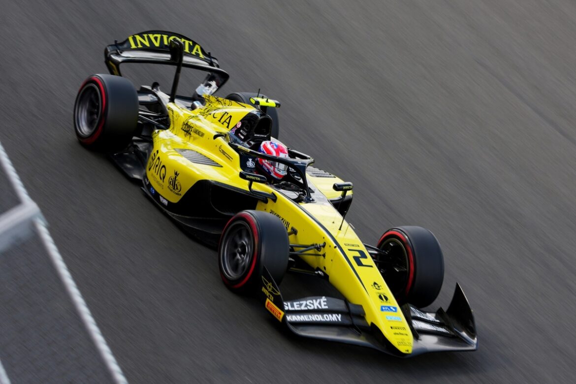 Stanek leads Invicta team-mate Fornaroli for first F2 pole - Formula Scout