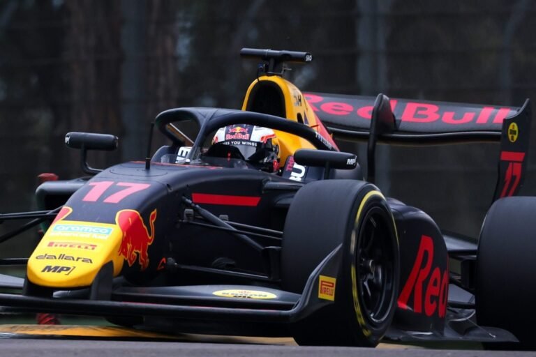 Top three split by 0.008s on second morning of FIA F3's Imola test ...